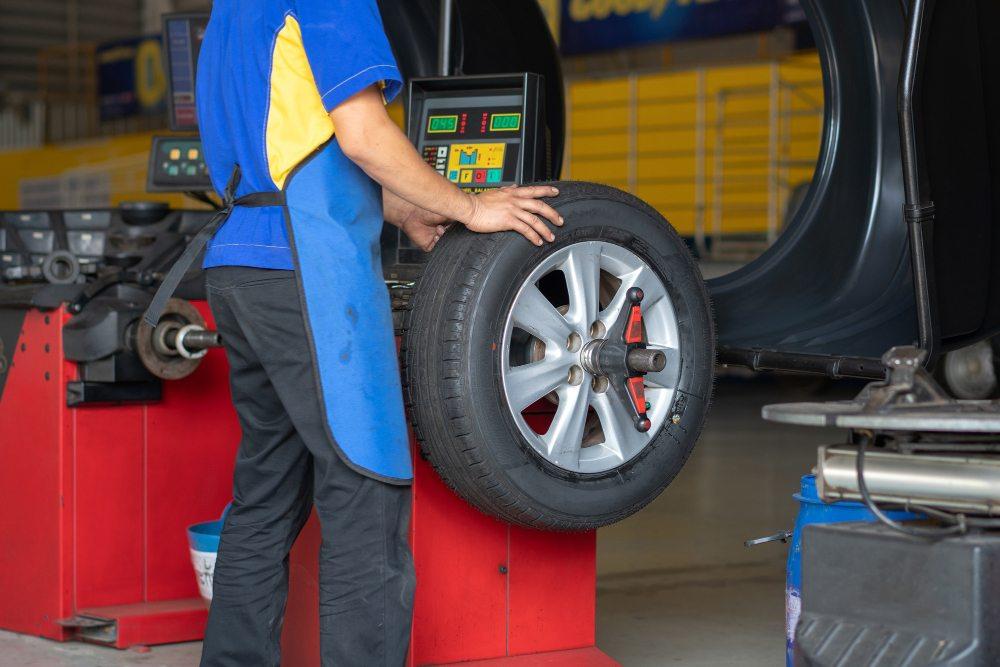 What is Wheel Alignment? How is Wheel Alignment Performed?